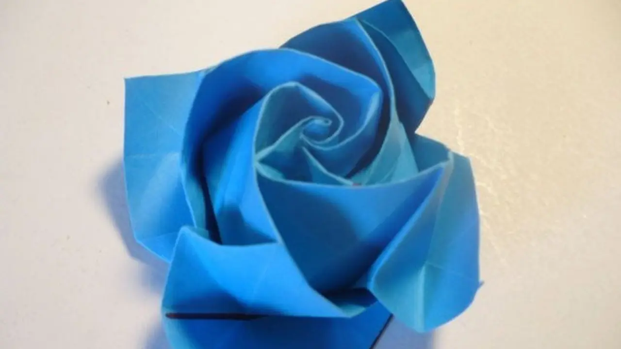 8 Cara Membuat Bunga dari Kertas Origami, Cantik dan Simpel